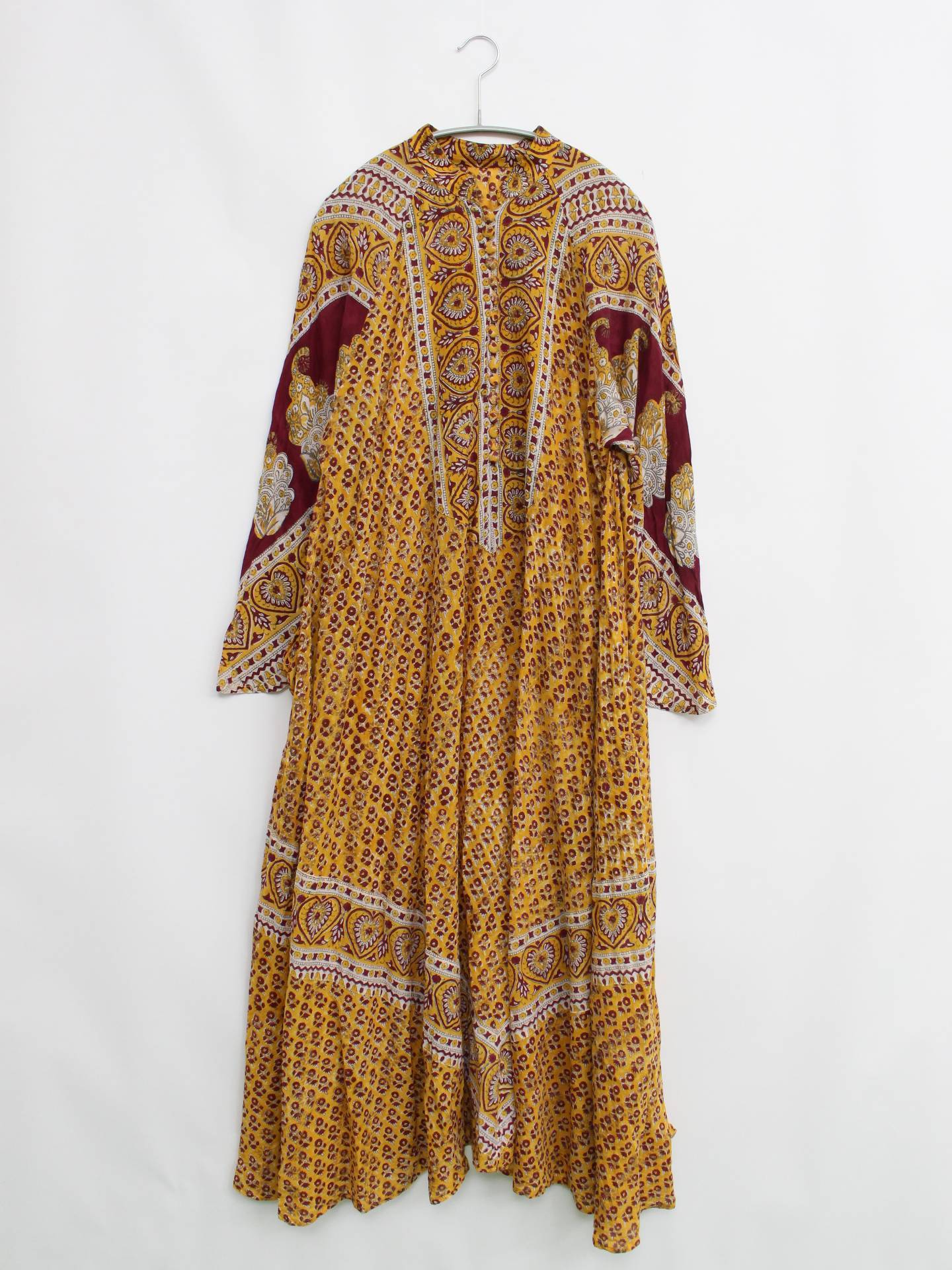 かな子のワンピース – digdig