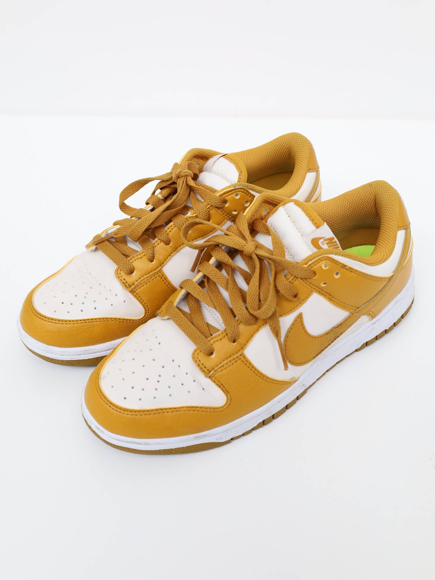 【NIKE/ナイキ】スニーカー 25.5cm 可愛い黄色のダンク！あまり履いてないので綺麗です！【古着/USED/中古品】 - digdig（ディグディグ） - A25431