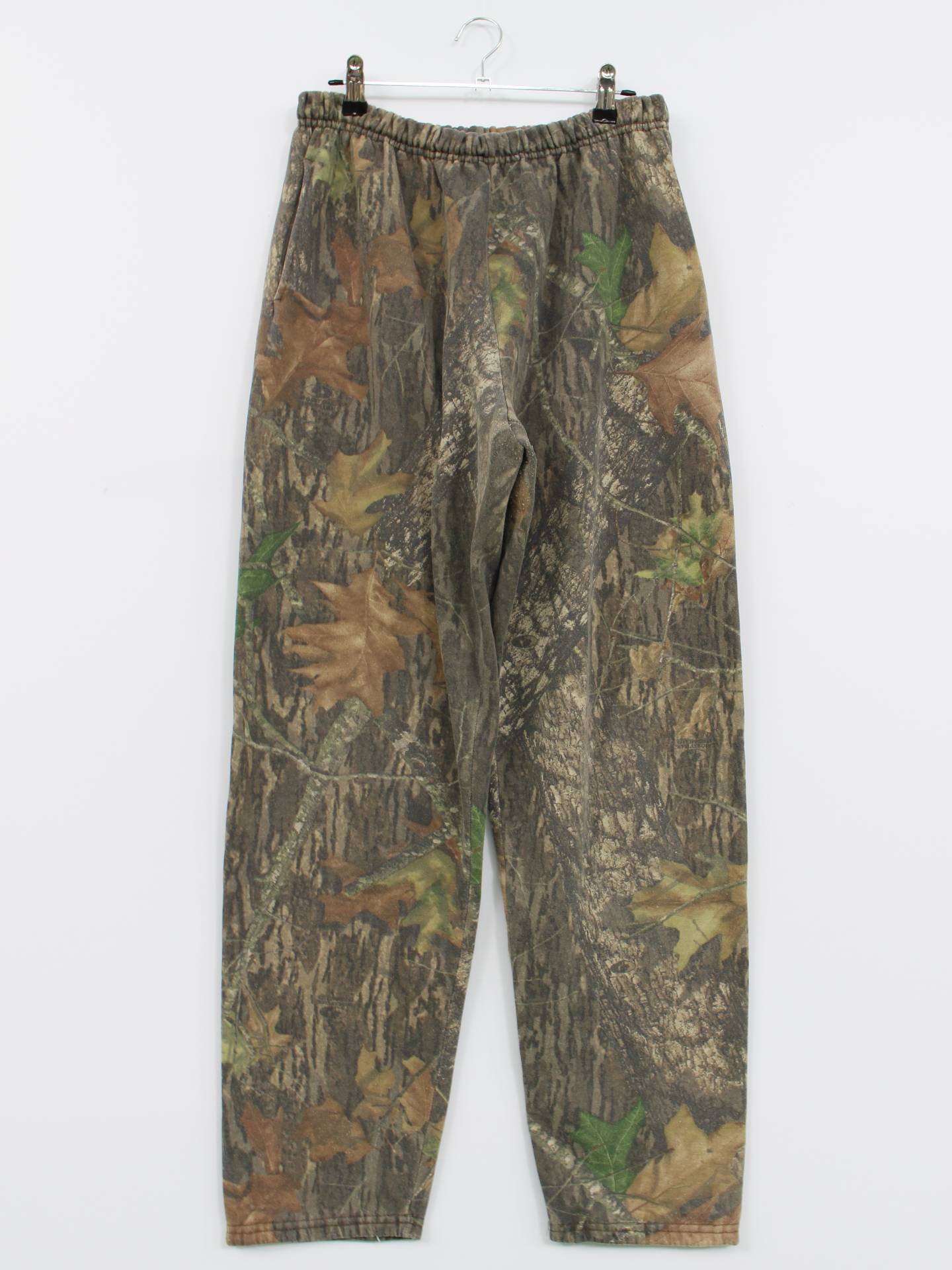 【JERZEES/ジャージーズ】スウェットパンツ - リアルツリー柄のスウェットパンツでメンズのLサイズです！メルカリで購入して着用一回のみです！【古着/USED/中古品】 - digdig ...